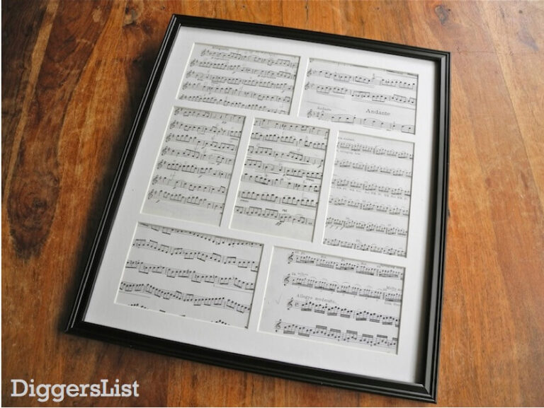 Collage Frame Captures More Than Pictures - HomeJelly