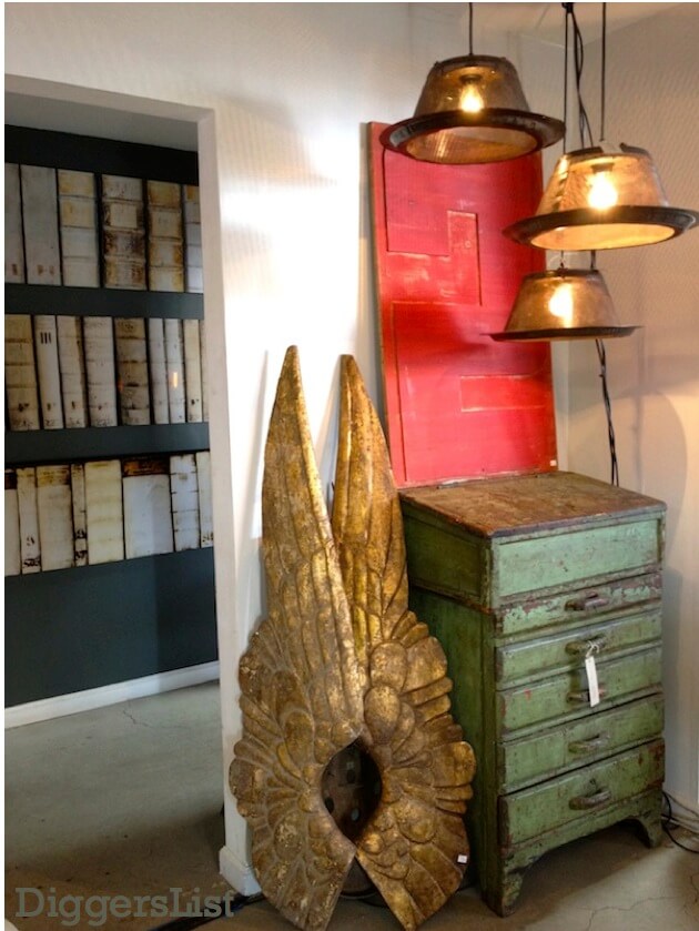 5 Design Discoveries Inside an Antique Shop - HomeJelly