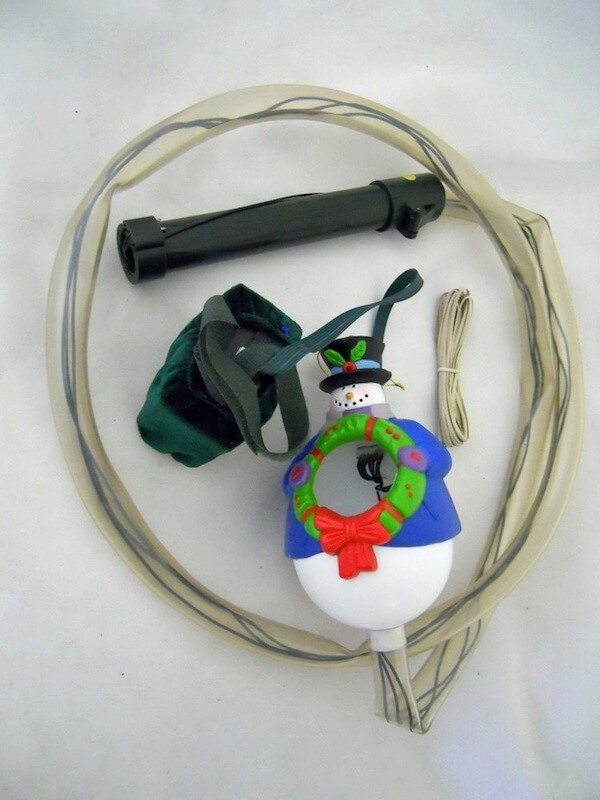 Christmas Tree Watering Gadgets We Discovered Today - HomeJelly
