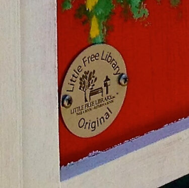 A Little Free Library Opens In Manhattan Beach - HomeJelly