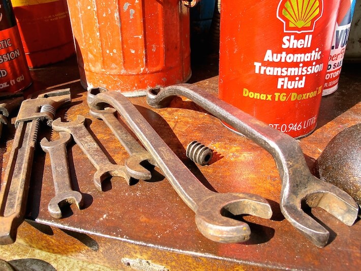 Hardware Hunting At the Antique Market - HomeJelly