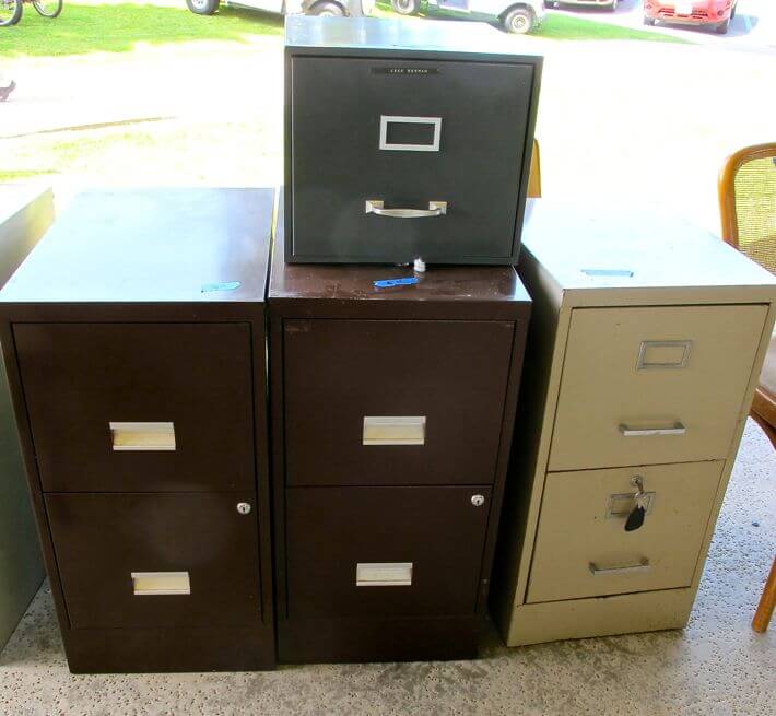 Rummage Sale Refurbishing & Repurposing Ideas - HomeJelly