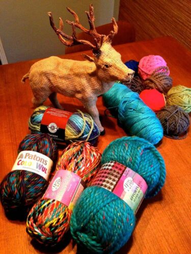 Craft A Colorful Yarn Wrapped Animal Statue - HomeJelly
