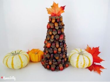 How to Make an Acorn Autumn Tree Centerpiece - HomeJelly