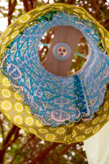 How to Craft an Elegant Embroidery Hoop Lantern - HomeJelly